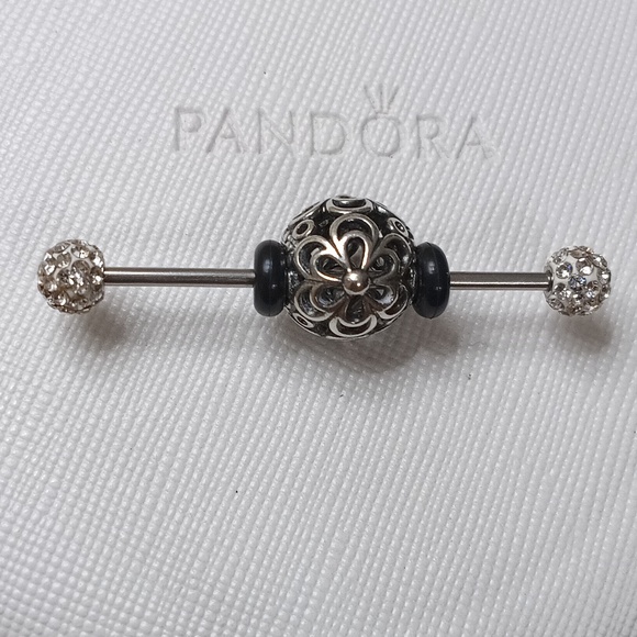 Pandora | Jewelry | Pandora Vintage Stirling Silver Picking Daisys ...